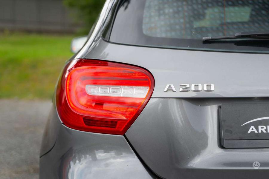Grey Mercedes-Benz A 200 2012 in Vilnius, with an engine capacity of 1.80 L and mileage of 152 thousand km for 8500 €, photo 16 on AUTOMOTO.COM.LV
