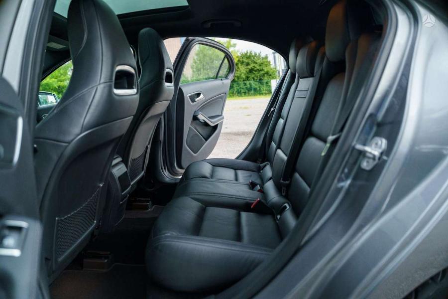 Grey Mercedes-Benz A 200 2012 in Vilnius, with an engine capacity of 1.80 L and mileage of 152 thousand km for 8500 €, photo 25 on AUTOMOTO.COM.LV