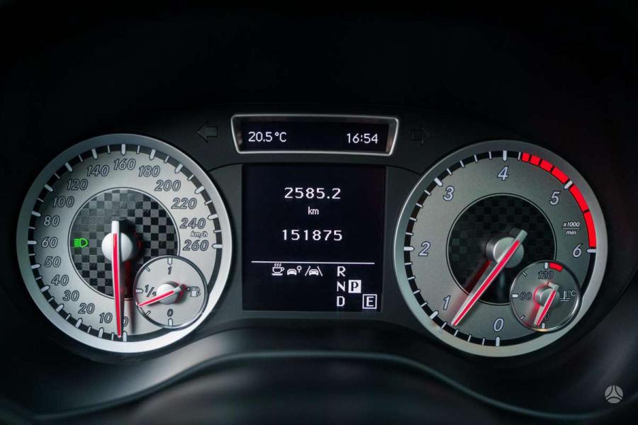 Grey Mercedes-Benz A 200 2012 in Vilnius, with an engine capacity of 1.80 L and mileage of 152 thousand km for 8500 €, photo 29 on AUTOMOTO.COM.LV