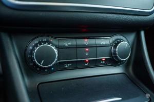 Grey Mercedes-Benz A 200 2012 in Vilnius, with an engine capacity of 1.80 L and mileage of 152 thousand km for 8500 €, photo 31 on AUTOMOTO.COM.LV