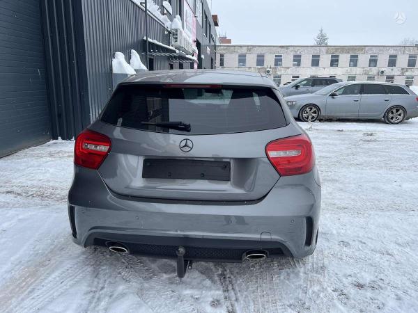 Pelēks Mercedes-Benz A 200 2013 Alīta, ar dzinēja tilpumu 1.80 L un nobraukumu 201 tūkst. km par 7800 €, foto 7 vietnē AUTOMOTO.COM.LV