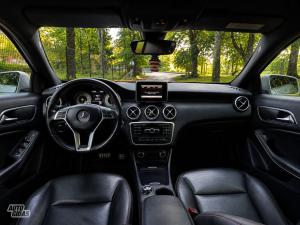 Pelēks Mercedes-Benz A 200 2013 Viļņa, ar dzinēja tilpumu 1.80 L un nobraukumu 203 tūkst. km par 8000 €, foto 8 vietnē AUTOMOTO.COM.LV