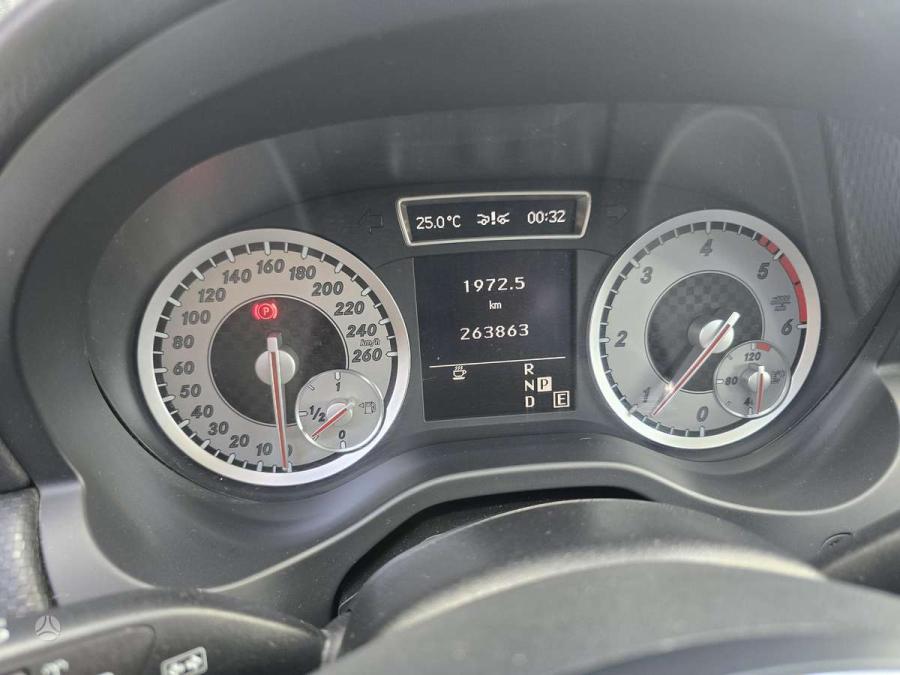 Grey Mercedes-Benz A 200 2013 in Rokiskis, with an engine capacity of 1.80 L and mileage of 260 thousand km for 6700 €, photo 15 on AUTOMOTO.COM.LV