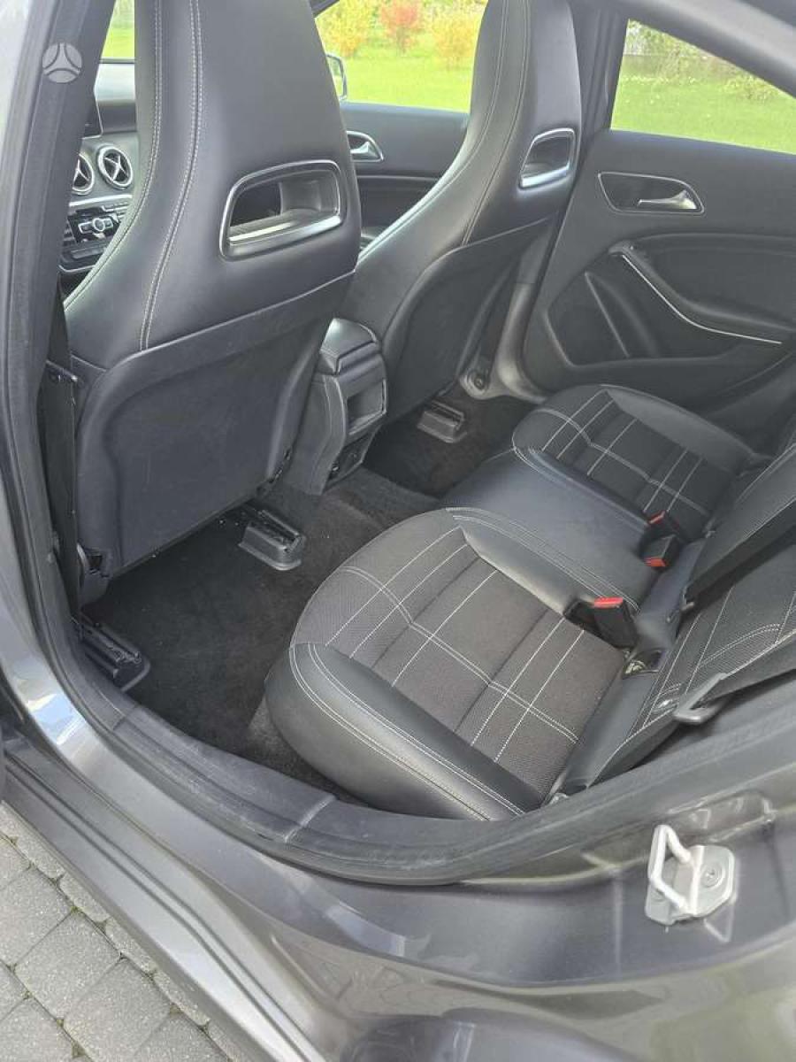 Grey Mercedes-Benz A 200 2013 in Rokiskis, with an engine capacity of 1.80 L and mileage of 260 thousand km for 6700 €, photo 16 on AUTOMOTO.COM.LV