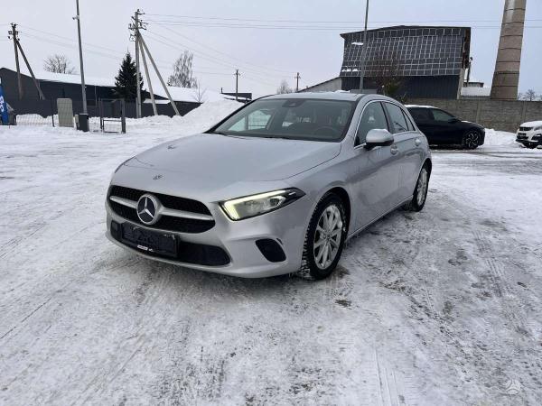 Pelēks Mercedes-Benz A 200 2018 Tauragė, ar dzinēja tilpumu 1.30 L un nobraukumu 260 tūkst. km par 10900 €, foto 3 vietnē AUTOMOTO.COM.LV