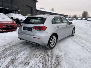 Grey Mercedes-Benz A 200 2018 in Taurage, with an engine capacity of 1.30 L and mileage of 260 thousand km for 10900 €, photo 8 on AUTOMOTO.COM.LV