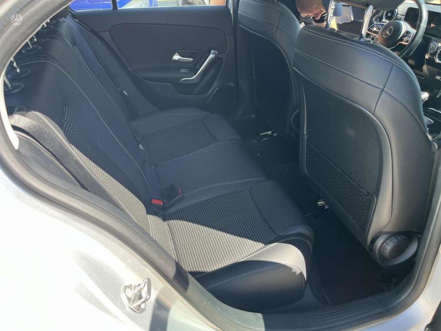 Grey Mercedes-Benz A 200 2018 in Taurage, with an engine capacity of 1.30 L and mileage of 260 thousand km for 10500 €, photo 21 on AUTOMOTO.COM.LV