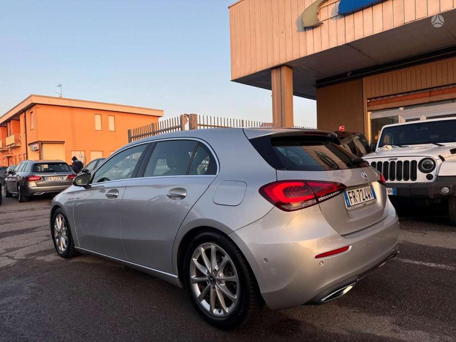Pelēks Mercedes-Benz A 200 2018 Utena, ar dzinēja tilpumu 1.33 L un nobraukumu 317 tūkst. km par 11500 €, foto 7 vietnē AUTOMOTO.COM.LV