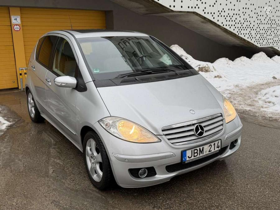 Grey Mercedes-Benz A 200 2005 in Vilnius, with an engine capacity of 2.03 L and mileage of 307 thousand km for 850 €, photo 1 on AUTOMOTO.COM.LV