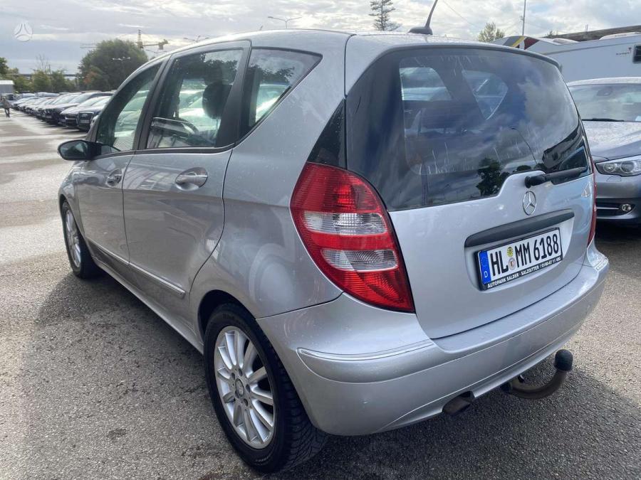 Grey Mercedes-Benz A 200 2005 in Klaipeda, with an engine capacity of 1.99 L and mileage of 169 thousand km for 3250 €, photo 5 on AUTOMOTO.COM.LV