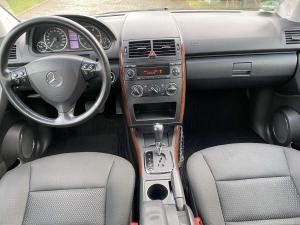 Grey Mercedes-Benz A 200 2005 in Klaipeda, with an engine capacity of 1.99 L and mileage of 169 thousand km for 3250 €, photo 11 on AUTOMOTO.COM.LV