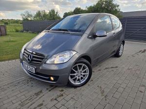 Pelēks Mercedes-Benz A 200 2009 Kaišiadorys, ar dzinēja tilpumu 2.00 L un nobraukumu 211 tūkst. km par 2750 €, foto  vietnē AUTOMOTO.COM.LV