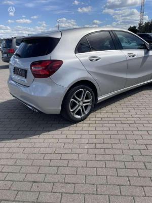 Grey Mercedes-Benz A 200 2017 in Marijampole, with an engine capacity of 2.14 L and mileage of 230 thousand km for 10900 €, photo 4 on AUTOMOTO.COM.LV