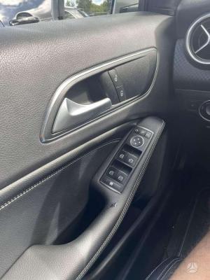 Grey Mercedes-Benz A 200 2017 in Marijampole, with an engine capacity of 2.14 L and mileage of 230 thousand km for 10900 €, photo 15 on AUTOMOTO.COM.LV