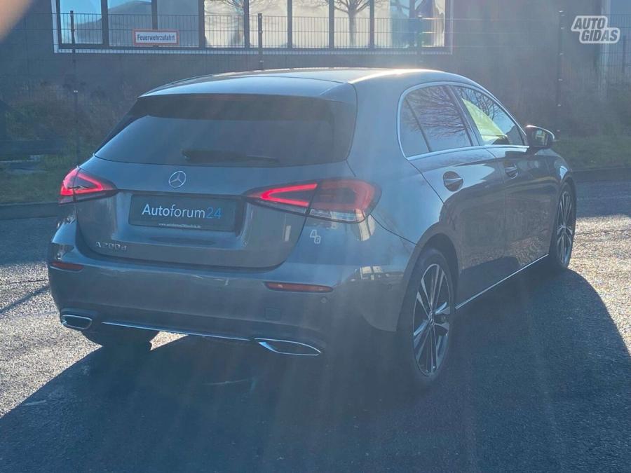Pelēks Mercedes-Benz A 200 2018 Kauņa, ar dzinēja tilpumu 2.00 L un nobraukumu 92 tūkst. km par 23429 €, foto 5 vietnē AUTOMOTO.COM.LV