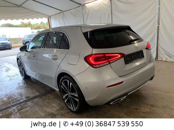 Pelēks Mercedes-Benz A 200 2020 Kauņa, ar dzinēja tilpumu 1.30 L un nobraukumu 82 tūkst. km par 24159 €, foto 4 vietnē AUTOMOTO.COM.LV