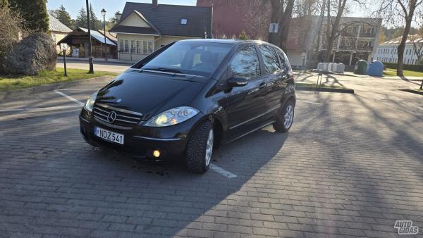 Mercedes-Benz A 200 2005 Prienai, ar dzinēja tilpumu 2.00 L un nobraukumu 281 tūkst. km par 1350 €, foto 2 vietnē AUTOMOTO.COM.LV
