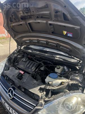 Mercedes-Benz A 200 2005 in Riga, with an engine capacity of 2.00 L and mileage of 192 thousand km for 1450 €, photo 9 on AUTOMOTO.COM.LV