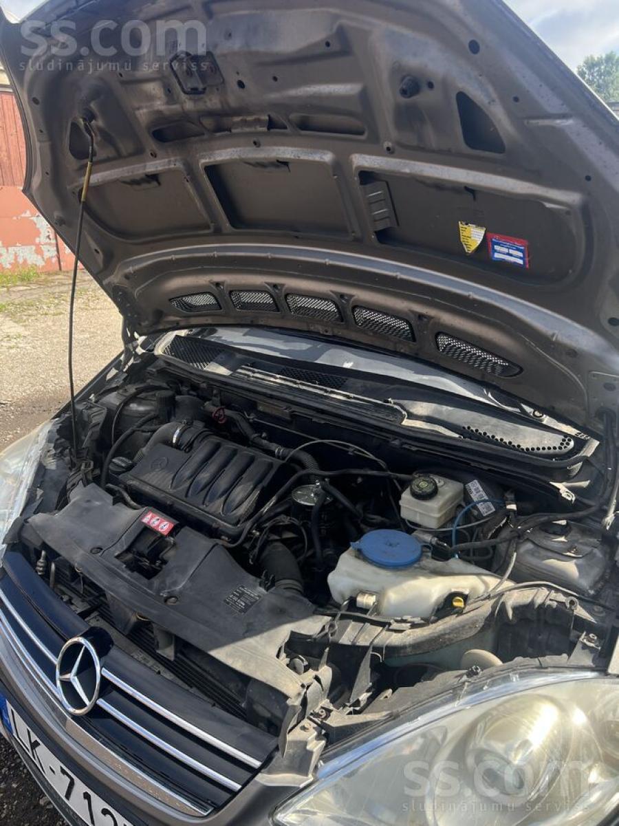 Mercedes-Benz A 200 2005 in Riga, with an engine capacity of 2.00 L and mileage of 192 thousand km for 1450 €, photo 9 on AUTOMOTO.COM.LV