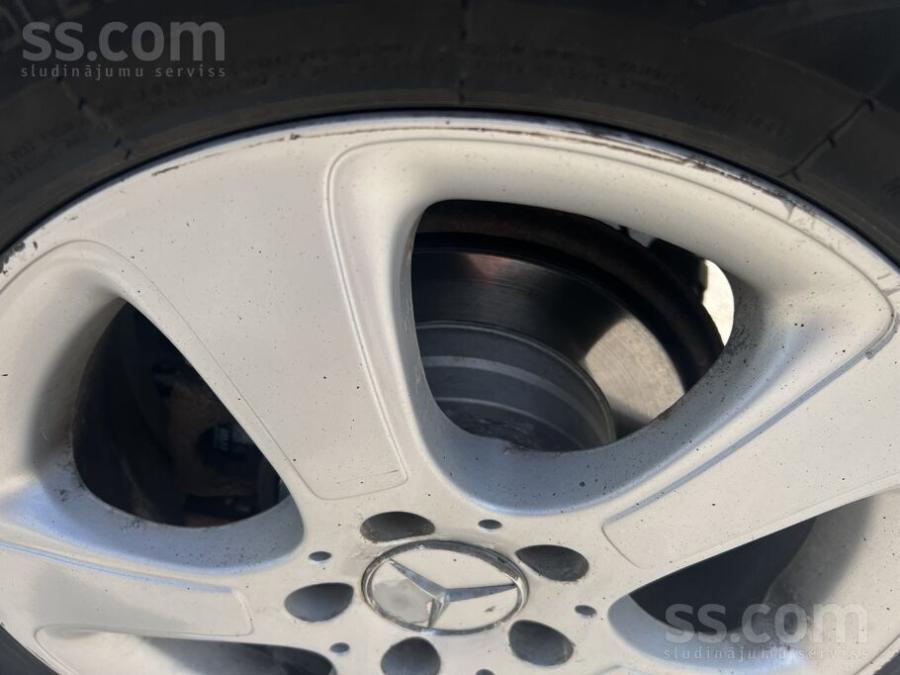 Mercedes-Benz A 200 2005 in Riga, with an engine capacity of 2.00 L and mileage of 192 thousand km for 1450 €, photo 14 on AUTOMOTO.COM.LV