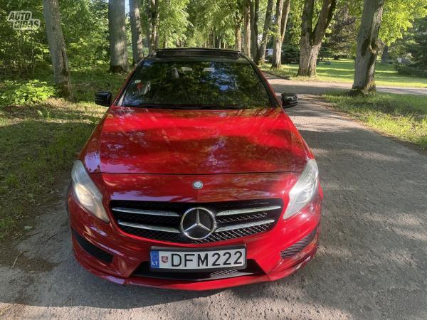 Mercedes-Benz A 200 2012 in Vilnius, with an engine capacity of 1.80 L and mileage of 228 thousand km for 8350 €, photo 1 on AUTOMOTO.COM.LV