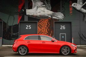 Red Mercedes-Benz A 200 2018 in Kaunas, with an engine capacity of 1.30 L and mileage of 186 thousand km for 16950 €, photo 6 on AUTOMOTO.COM.LV
