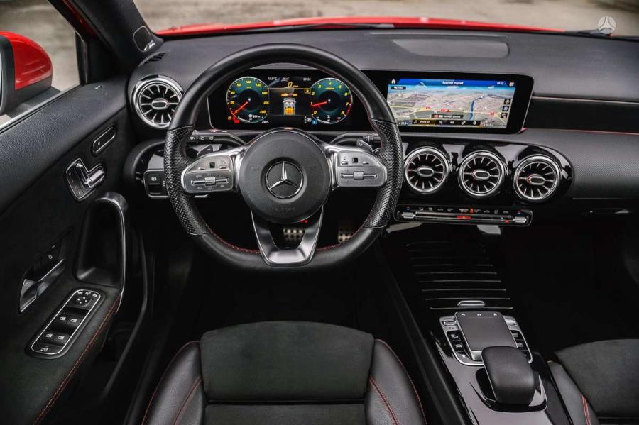 Red Mercedes-Benz A 200 2018 in Kaunas, with an engine capacity of 1.30 L and mileage of 186 thousand km for 16950 €, photo 16 on AUTOMOTO.COM.LV