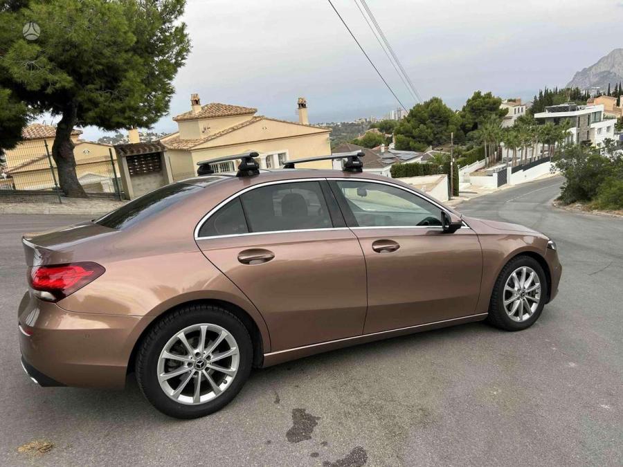Mercedes-Benz A 200 2022 in Tallinn, with an engine capacity of 1.95 L and mileage of 90 thousand km for 23750 €, photo 6 on AUTOMOTO.COM.LV