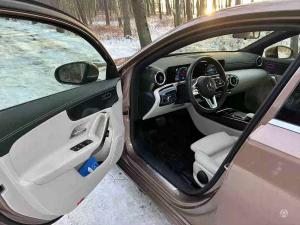 Mercedes-Benz A 200 2022 in Tallinn, with an engine capacity of 1.95 L and mileage of 90 thousand km for 23750 €, photo 10 on AUTOMOTO.COM.LV