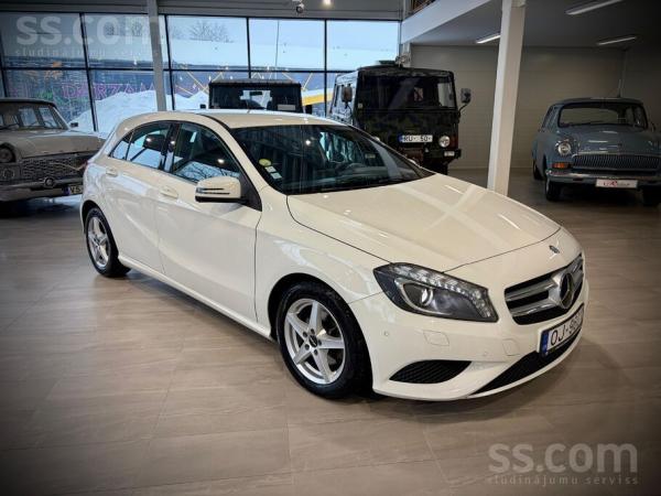 Balts Mercedes-Benz A 200 2014 Dobele, ar dzinēja tilpumu 1.80 L un nobraukumu 251 tūkst. km par 10450 €, foto 1 vietnē AUTOMOTO.COM.LV