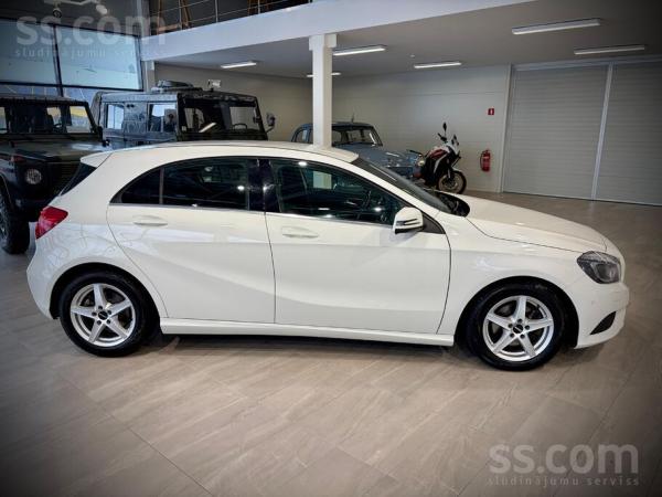 Balts Mercedes-Benz A 200 2014 Dobele, ar dzinēja tilpumu 1.80 L un nobraukumu 251 tūkst. km par 10450 €, foto 2 vietnē AUTOMOTO.COM.LV