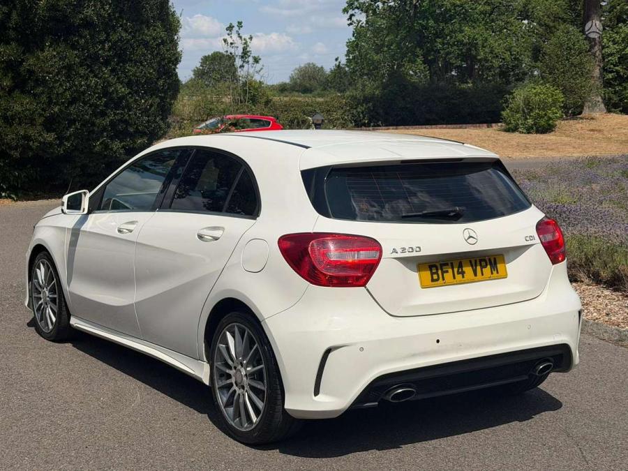 White Mercedes-Benz A 200 2014 in Marijampole, with an engine capacity of 1.80 L and mileage of 160 thousand km for 3850 €, photo 8 on AUTOMOTO.COM.LV