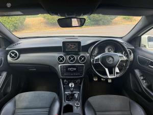 White Mercedes-Benz A 200 2014 in Marijampole, with an engine capacity of 1.80 L and mileage of 160 thousand km for 3850 €, photo 14 on AUTOMOTO.COM.LV