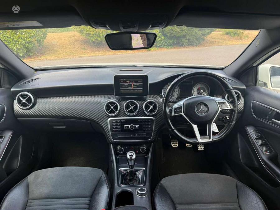 White Mercedes-Benz A 200 2014 in Marijampole, with an engine capacity of 1.80 L and mileage of 160 thousand km for 3850 €, photo 14 on AUTOMOTO.COM.LV