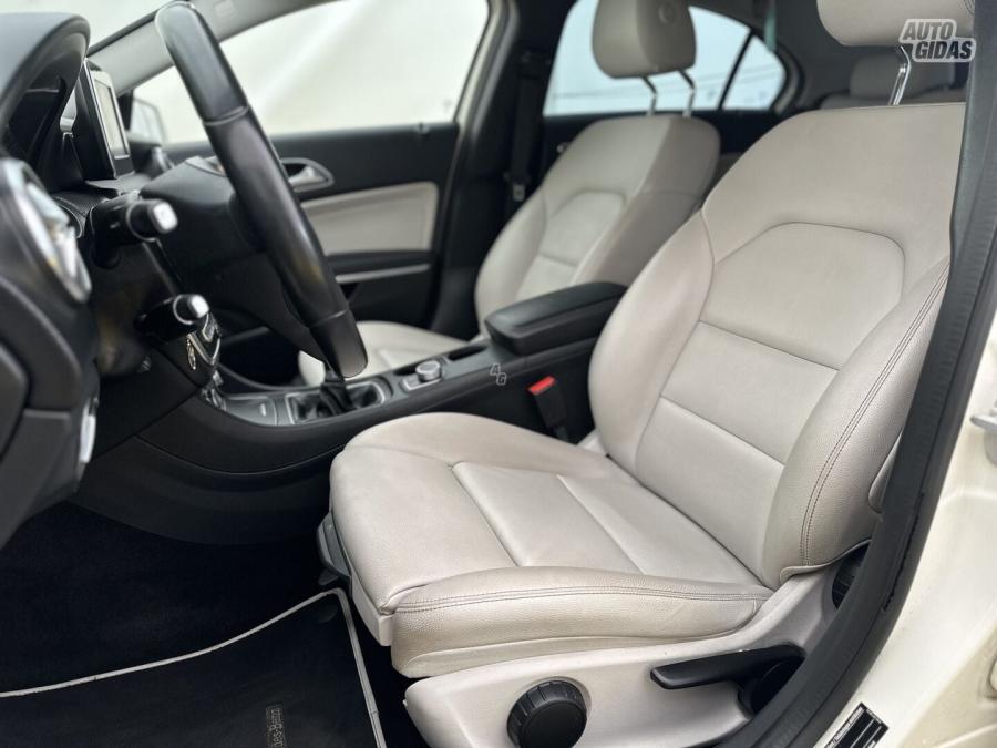 Balts Mercedes-Benz A 200 2015 Avižieniai, ar dzinēja tilpumu 1.60 L un nobraukumu 153 tūkst. km par 8490 €, foto 11 vietnē AUTOMOTO.COM.LV