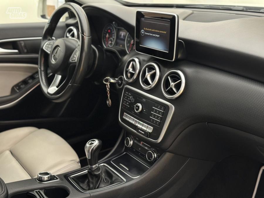 Balts Mercedes-Benz A 200 2015 Avižieniai, ar dzinēja tilpumu 1.60 L un nobraukumu 153 tūkst. km par 8490 €, foto 15 vietnē AUTOMOTO.COM.LV