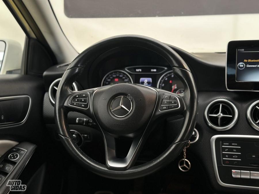 Balts Mercedes-Benz A 200 2015 Avižieniai, ar dzinēja tilpumu 1.60 L un nobraukumu 153 tūkst. km par 8490 €, foto 17 vietnē AUTOMOTO.COM.LV