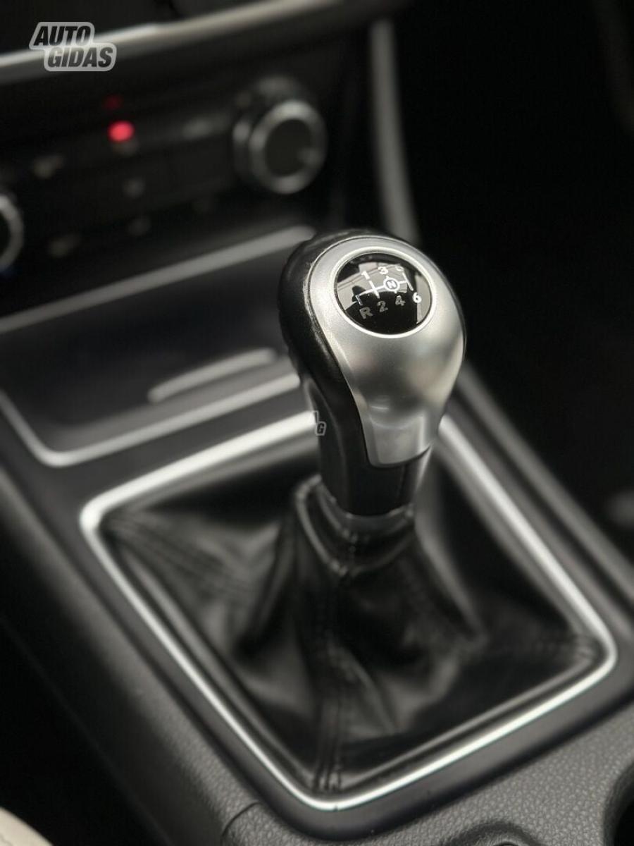 Balts Mercedes-Benz A 200 2015 Avižieniai, ar dzinēja tilpumu 1.60 L un nobraukumu 153 tūkst. km par 8490 €, foto 19 vietnē AUTOMOTO.COM.LV