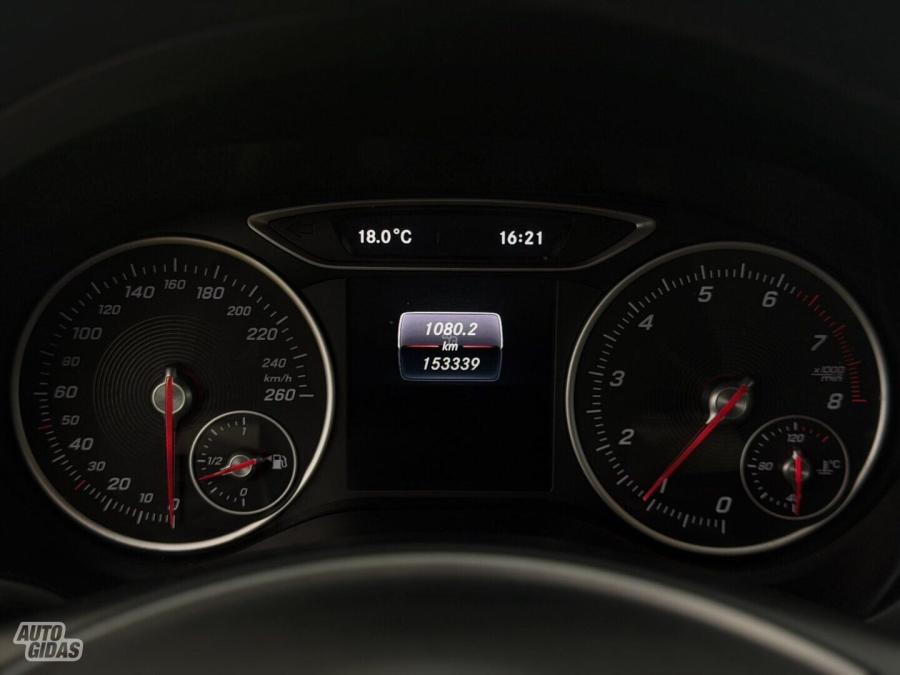 Balts Mercedes-Benz A 200 2015 Avižieniai, ar dzinēja tilpumu 1.60 L un nobraukumu 153 tūkst. km par 8490 €, foto 24 vietnē AUTOMOTO.COM.LV