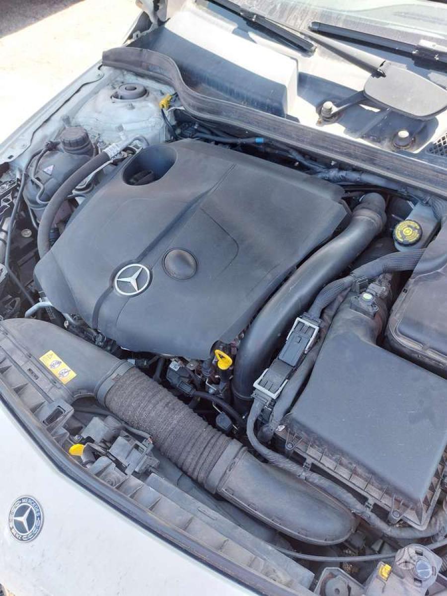 Balts Mercedes-Benz A 200 2017 Panevēža, ar dzinēja tilpumu 2.14 L un nobraukumu 169 tūkst. km par 6800 €, foto 5 vietnē AUTOMOTO.COM.LV