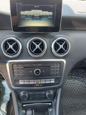 Balts Mercedes-Benz A 200 2017 Panevēža, ar dzinēja tilpumu 2.14 L un nobraukumu 169 tūkst. km par 6800 €, foto 7 vietnē AUTOMOTO.COM.LV