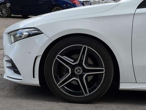 White Mercedes-Benz A 200 2018 in Vilnius, with an engine capacity of 1.30 L and mileage of 110 thousand km for 17500 €, photo 9 on AUTOMOTO.COM.LV