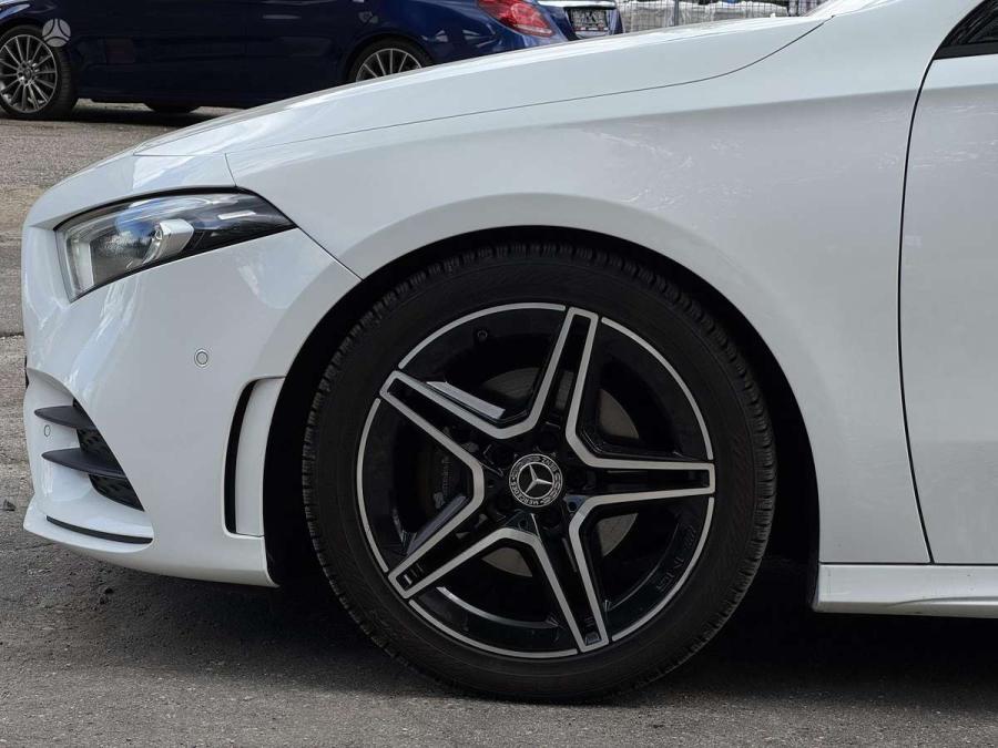 White Mercedes-Benz A 200 2018 in Vilnius, with an engine capacity of 1.30 L and mileage of 110 thousand km for 17500 €, photo 10 on AUTOMOTO.COM.LV