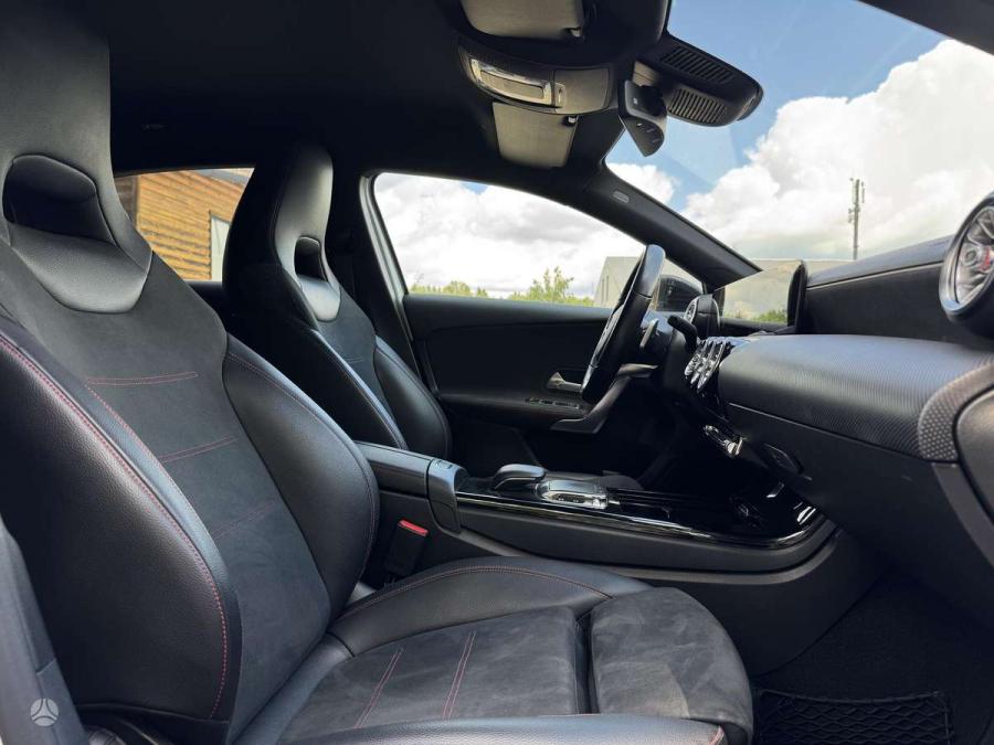 White Mercedes-Benz A 200 2018 in Vilnius, with an engine capacity of 1.30 L and mileage of 110 thousand km for 17500 €, photo 20 on AUTOMOTO.COM.LV