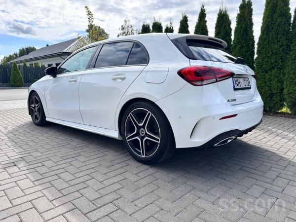 Мерседес А 200 2018 в Рига на AUTOMOTO.COM.LV Белый Мерседес А 200 2018 в Рига, объемом двигателя 1.40 л и пробегом 93 тыс. км за 20500 €, фото 5 на AUTOMOTO.COM.LV
