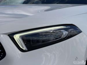 White Mercedes-Benz A 200 2019 in Taurage, with an engine capacity of 2.00 L and mileage of 157 thousand km for 17500 €, photo 5 on AUTOMOTO.COM.LV