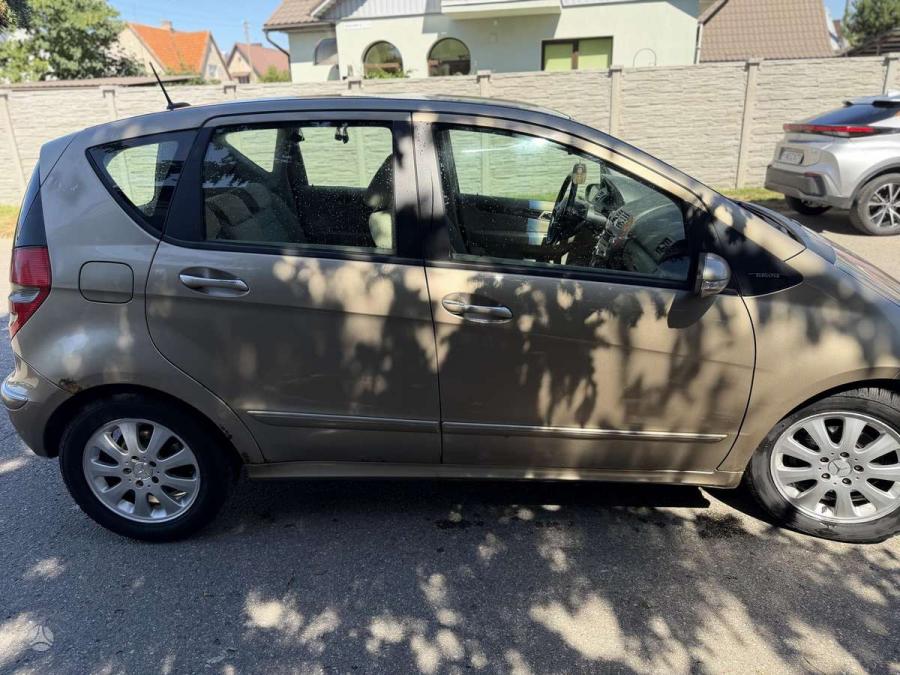 Dzeltens Mercedes-Benz A 200 2005 Kauņa, ar dzinēja tilpumu 2.04 L un nobraukumu 215 tūkst. km par 1250 €, foto 7 vietnē AUTOMOTO.COM.LV