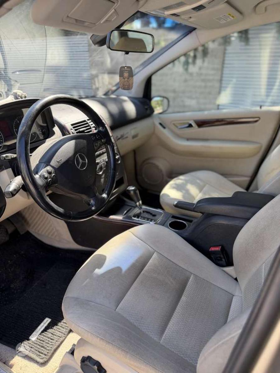 Dzeltens Mercedes-Benz A 200 2005 Kauņa, ar dzinēja tilpumu 2.04 L un nobraukumu 215 tūkst. km par 1250 €, foto 13 vietnē AUTOMOTO.COM.LV