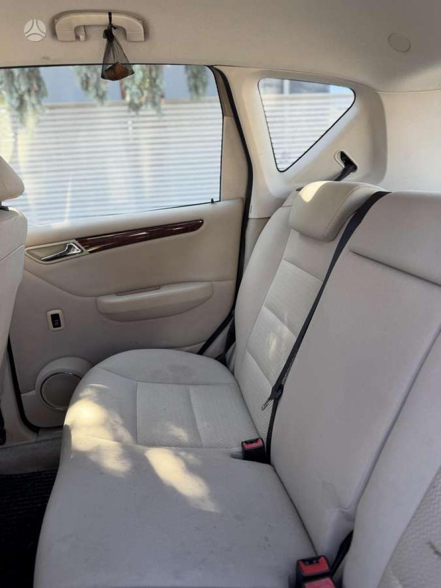 Dzeltens Mercedes-Benz A 200 2005 Kauņa, ar dzinēja tilpumu 2.04 L un nobraukumu 215 tūkst. km par 1250 €, foto 17 vietnē AUTOMOTO.COM.LV