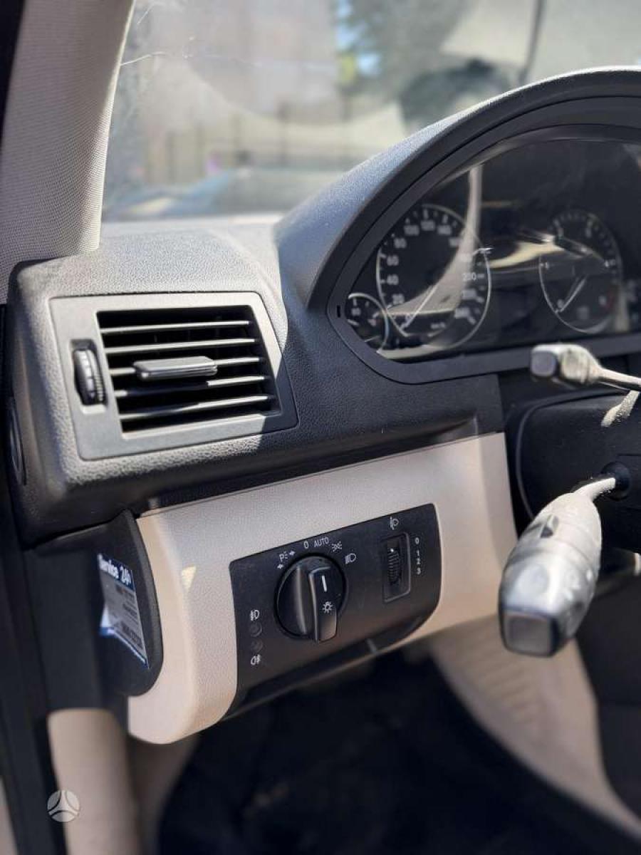 Dzeltens Mercedes-Benz A 200 2005 Kauņa, ar dzinēja tilpumu 2.04 L un nobraukumu 215 tūkst. km par 1250 €, foto 22 vietnē AUTOMOTO.COM.LV